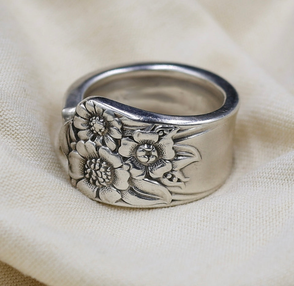 April Spoon Ring – Addison Ann Jewelry